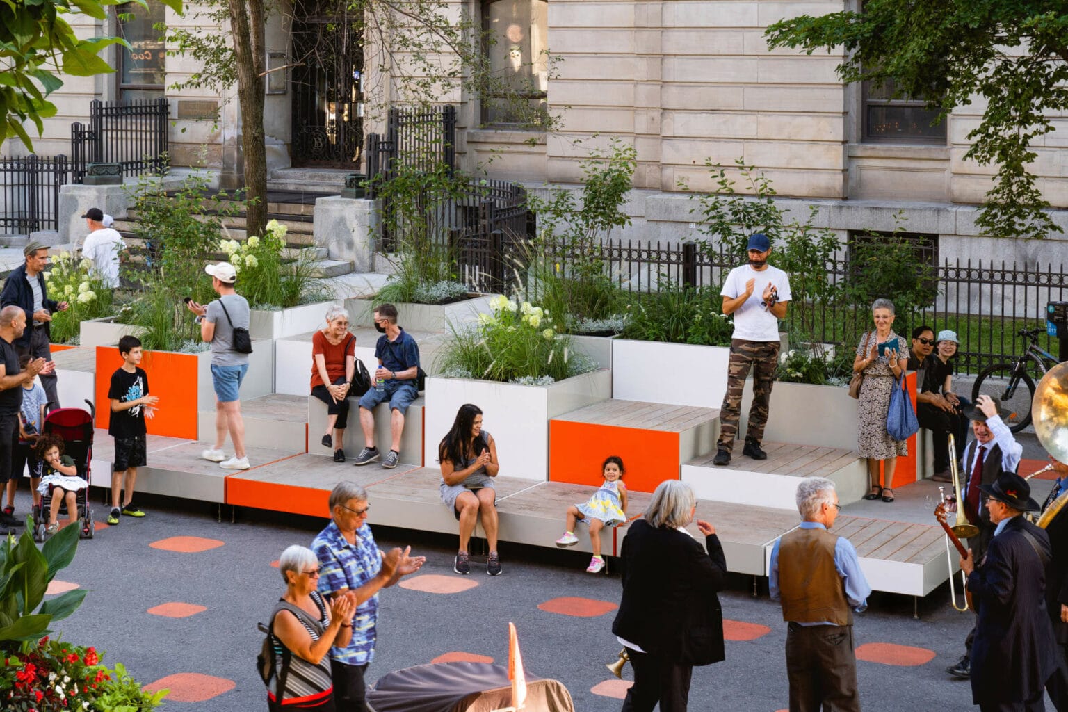 Agora Maximus, Tactical Urbanism Project by LAAB collective in ...